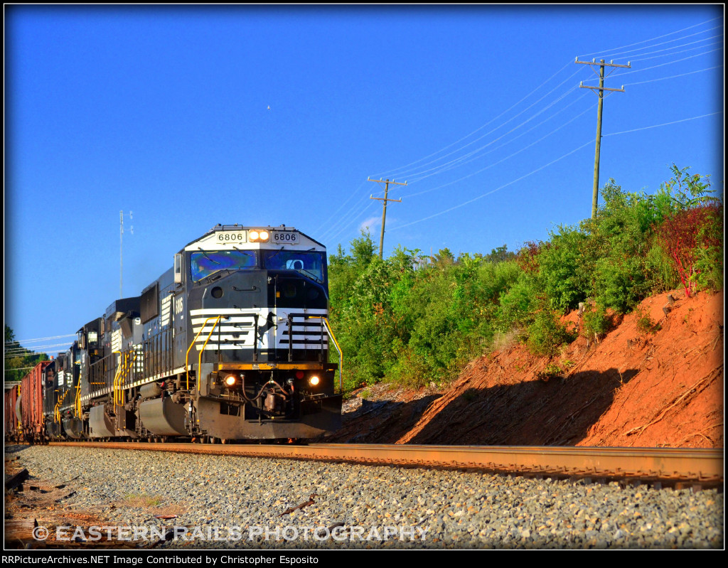 NS SD60M 6806 leads 337